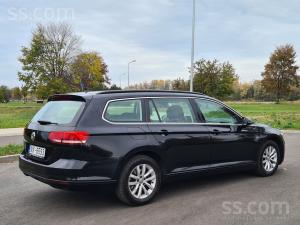 Black Volkswagen Passat B8 2019 in Riga, with an engine capacity of 2.00 L and mileage of 200 thousand km for 12800 €, photo 7 on AUTOMOTO.COM.LV