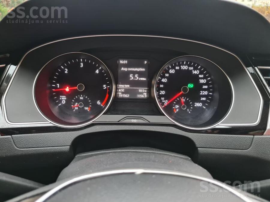 Black Volkswagen Passat B8 2019 in Riga, with an engine capacity of 2.00 L and mileage of 200 thousand km for 12800 €, photo 13 on AUTOMOTO.COM.LV