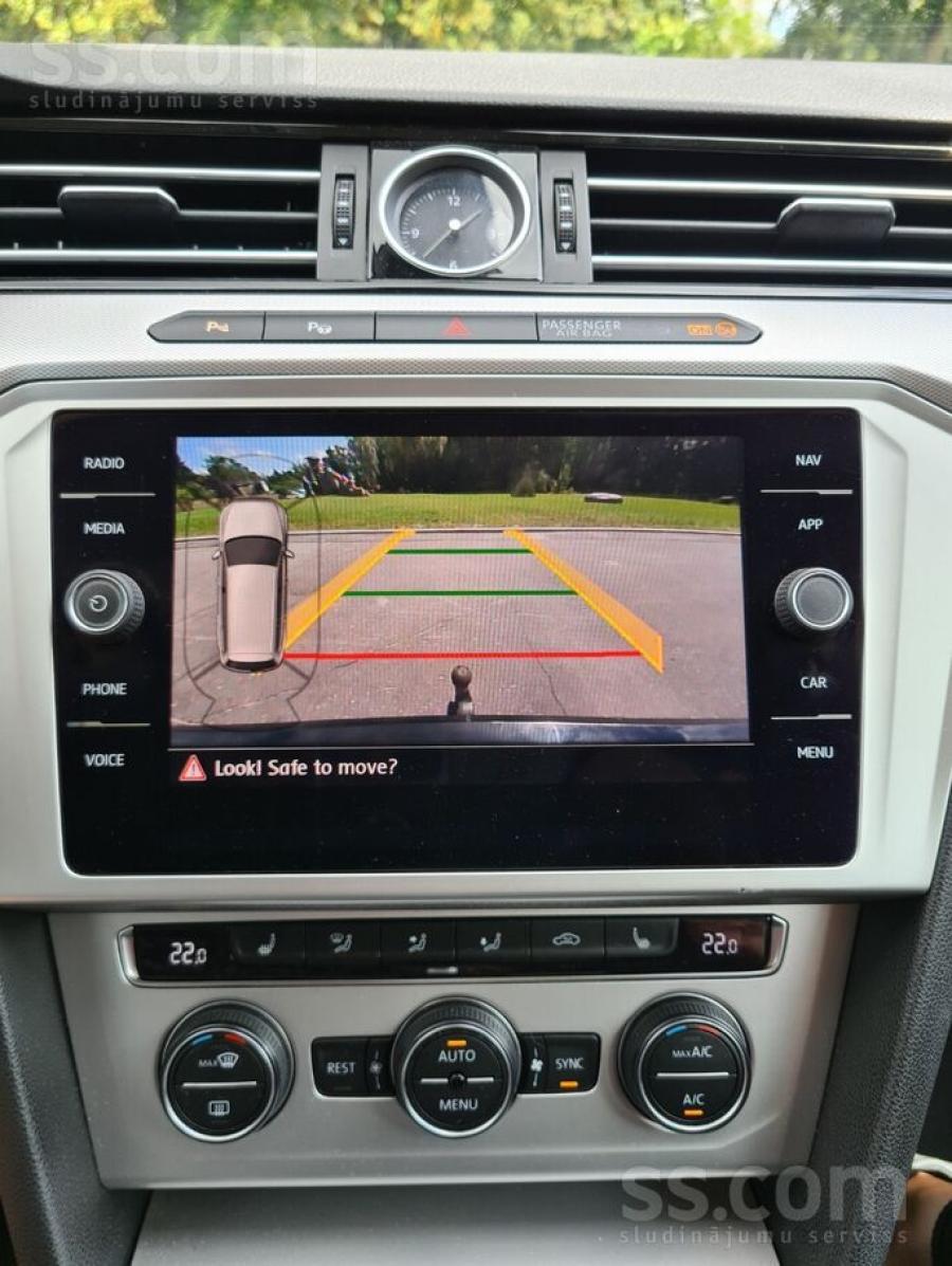 Black Volkswagen Passat B8 2019 in Riga, with an engine capacity of 2.00 L and mileage of 200 thousand km for 12800 €, photo 23 on AUTOMOTO.COM.LV