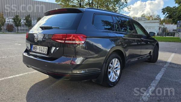 Black Volkswagen Passat B8 2019 in Riga, with an engine capacity of 1.50 L and mileage of 99 thousand km for 14500 €, photo 6 on AUTOMOTO.COM.LV