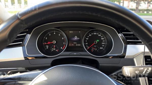 Black Volkswagen Passat B8 2019 in Riga, with an engine capacity of 1.50 L and mileage of 99 thousand km for 14500 €, photo 11 on AUTOMOTO.COM.LV