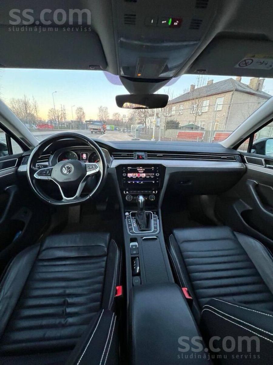 Black Volkswagen Passat B8 2020 in Riga, with an engine capacity of 2.00 L and mileage of 273 thousand km for 14900 €, photo 12 on AUTOMOTO.COM.LV