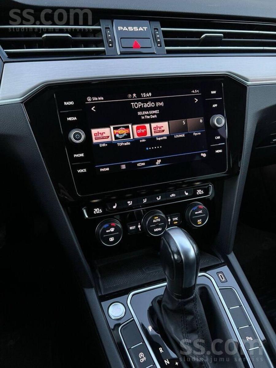 Black Volkswagen Passat B8 2020 in Riga, with an engine capacity of 2.00 L and mileage of 273 thousand km for 14900 €, photo 16 on AUTOMOTO.COM.LV
