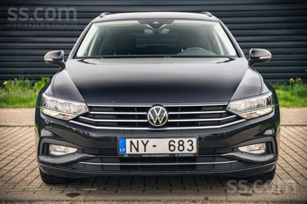 Black Volkswagen Passat B8 2021 in Riga, with an engine capacity of 2.00 L and mileage of 0 thousand km for 13990 €, photo 2 on AUTOMOTO.COM.LV