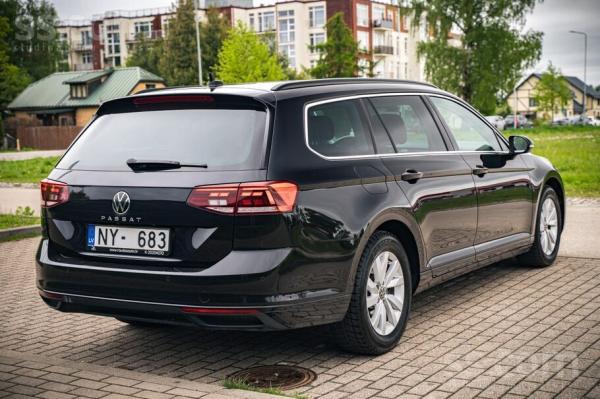 Black Volkswagen Passat B8 2021 in Riga, with an engine capacity of 2.00 L and mileage of 0 thousand km for 13990 €, photo 4 on AUTOMOTO.COM.LV