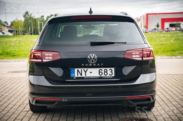 Black Volkswagen Passat B8 2021 in Riga, with an engine capacity of 2.00 L and mileage of 0 thousand km for 13990 €, photo 5 on AUTOMOTO.COM.LV