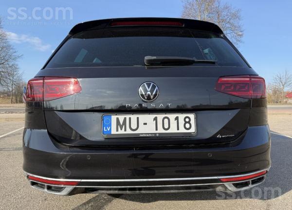 Black Volkswagen Passat B8 2021 in Daugavpils, with an engine capacity of 2.00 L and mileage of 56 thousand km for 29490 €, photo 3 on AUTOMOTO.COM.LV