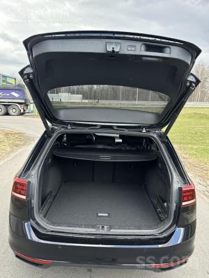 Melns Volkswagen Passat B8 2021 Rīga, ar dzinēja tilpumu 2.00 L un nobraukumu 212 tūkst. km par 16750 €, foto 16 vietnē AUTOMOTO.COM.LV