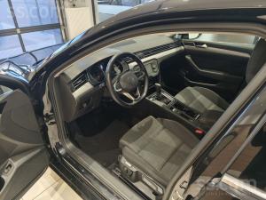 Black Volkswagen Passat B8 2021 in Riga, with an engine capacity of 1.50 L and mileage of 180 thousand km for 14490 €, photo 12 on AUTOMOTO.COM.LV