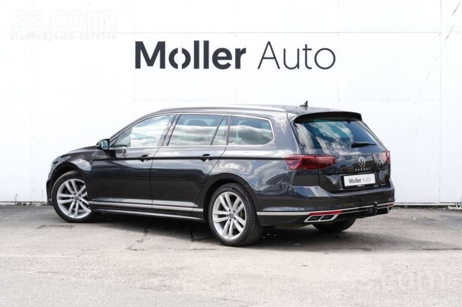 Black Volkswagen Passat B8 2021 in Riga, with an engine capacity of 2.00 L and mileage of 152 thousand km for 24050 €, photo 4 on AUTOMOTO.COM.LV