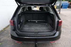 Black Volkswagen Passat B8 2021 in Riga, with an engine capacity of 2.00 L and mileage of 152 thousand km for 24050 €, photo 11 on AUTOMOTO.COM.LV