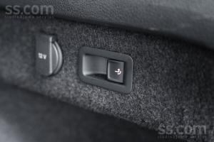 Black Volkswagen Passat B8 2021 in Riga, with an engine capacity of 2.00 L and mileage of 152 thousand km for 24050 €, photo 13 on AUTOMOTO.COM.LV