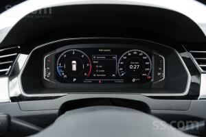 Black Volkswagen Passat B8 2021 in Riga, with an engine capacity of 2.00 L and mileage of 152 thousand km for 24050 €, photo 23 on AUTOMOTO.COM.LV