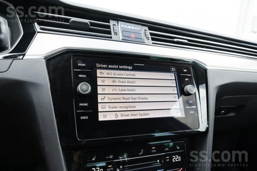 Black Volkswagen Passat B8 2021 in Riga, with an engine capacity of 2.00 L and mileage of 152 thousand km for 24050 €, photo 30 on AUTOMOTO.COM.LV