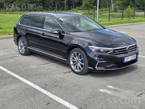 Melns Volkswagen Passat B8 2021 Rīga, ar dzinēja tilpumu 1.40 L un nobraukumu 189 tūkst. km par 21500 €, foto  vietnē AUTOMOTO.COM.LV