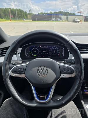 Black Volkswagen Passat B8 2021 in Riga, with an engine capacity of 1.40 L and mileage of 189 thousand km for 21500 €, photo 9 on AUTOMOTO.COM.LV
