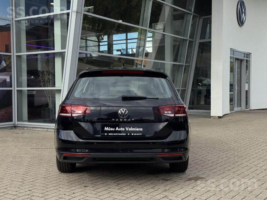 Black Volkswagen Passat B8 2021 in Valmiera, with an engine capacity of 2.00 L and mileage of 136 thousand km for 16500 €, photo 6 on AUTOMOTO.COM.LV