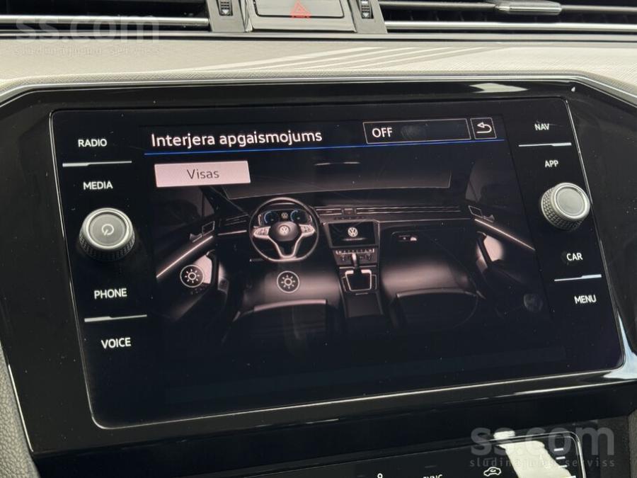 Black Volkswagen Passat B8 2021 in Valmiera, with an engine capacity of 2.00 L and mileage of 136 thousand km for 16500 €, photo 16 on AUTOMOTO.COM.LV