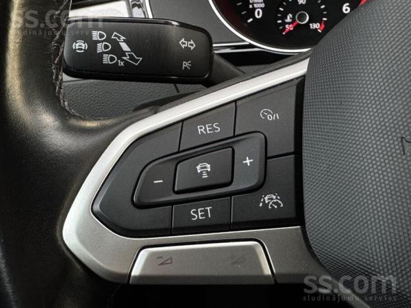 Volkswagen Passat B8 2021 Valmiera vietnē Melns Volkswagen Passat B8 2021 Valmiera, ar dzinēja tilpumu 2.00 L un nobraukumu 128 tūkst. km par 16900 €, foto 11 vietnē AUTOMOTO.COM.LV