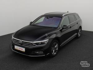Melns Volkswagen Passat B8 2022 Viļņa, ar dzinēja tilpumu 2.00 L un nobraukumu 222 tūkst. km par 18599 €, foto  vietnē AUTOMOTO.COM.LV