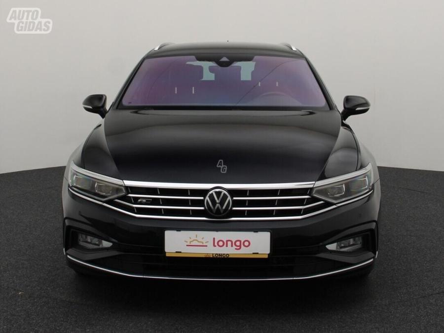 Melns Volkswagen Passat B8 2022 Viļņa, ar dzinēja tilpumu 2.00 L un nobraukumu 222 tūkst. km par 18599 €, foto 3 vietnē AUTOMOTO.COM.LV
