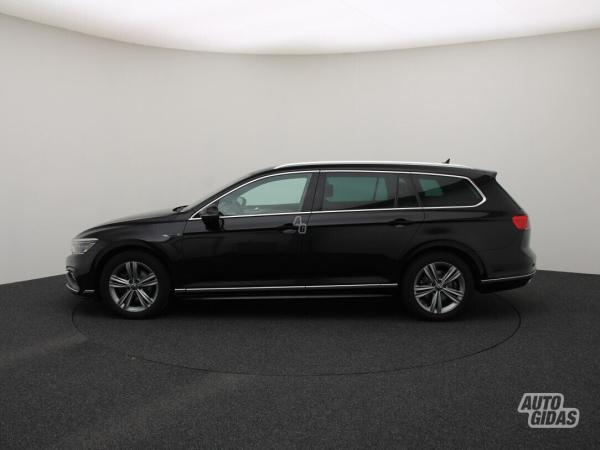 Melns Volkswagen Passat B8 2022 Viļņa, ar dzinēja tilpumu 2.00 L un nobraukumu 222 tūkst. km par 18599 €, foto 6 vietnē AUTOMOTO.COM.LV