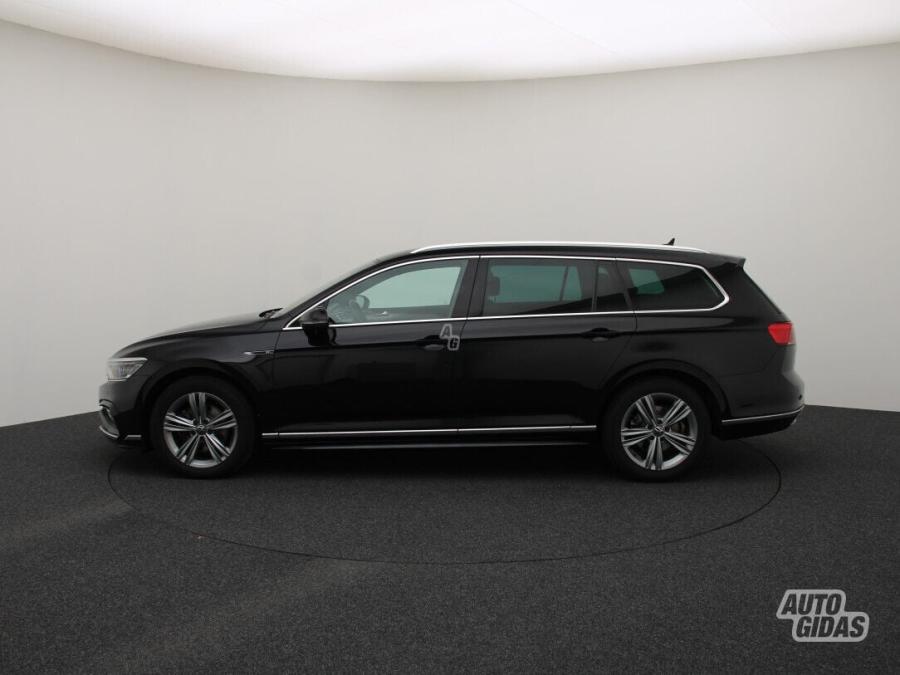 Melns Volkswagen Passat B8 2022 Viļņa, ar dzinēja tilpumu 2.00 L un nobraukumu 222 tūkst. km par 18599 €, foto 6 vietnē AUTOMOTO.COM.LV