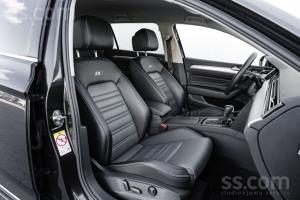 Black Volkswagen Passat B8 2022 in Riga, with an engine capacity of 2.00 L and mileage of 143 thousand km for 24500 €, photo 10 on AUTOMOTO.COM.LV