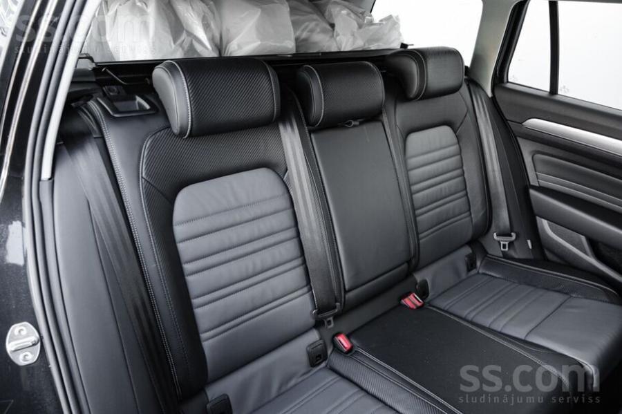 Black Volkswagen Passat B8 2022 in Riga, with an engine capacity of 2.00 L and mileage of 143 thousand km for 24500 €, photo 11 on AUTOMOTO.COM.LV