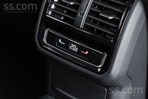 Black Volkswagen Passat B8 2022 in Riga, with an engine capacity of 2.00 L and mileage of 143 thousand km for 24500 €, photo 12 on AUTOMOTO.COM.LV