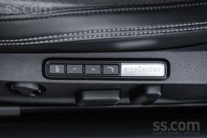 Black Volkswagen Passat B8 2022 in Riga, with an engine capacity of 2.00 L and mileage of 143 thousand km for 24500 €, photo 15 on AUTOMOTO.COM.LV