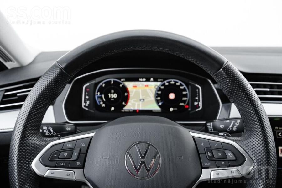 Black Volkswagen Passat B8 2022 in Riga, with an engine capacity of 2.00 L and mileage of 143 thousand km for 24500 €, photo 23 on AUTOMOTO.COM.LV