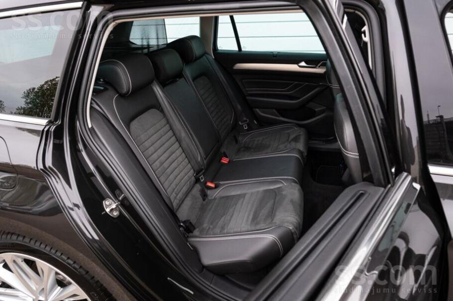 Melns Volkswagen Passat B8 2022 Rīga, ar dzinēja tilpumu 2.00 L un nobraukumu 142 tūkst. km par 23950 €, foto 8 vietnē AUTOMOTO.COM.LV