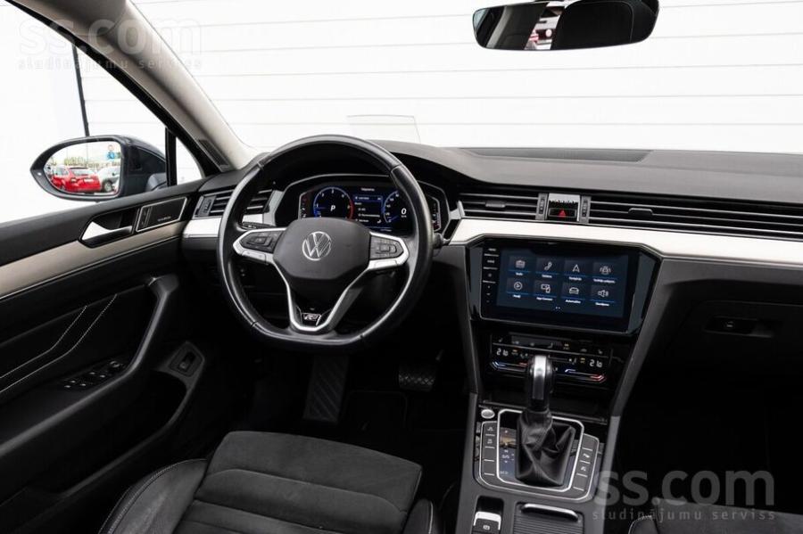 Melns Volkswagen Passat B8 2022 Rīga, ar dzinēja tilpumu 2.00 L un nobraukumu 142 tūkst. km par 23950 €, foto 10 vietnē AUTOMOTO.COM.LV