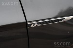 Black Volkswagen Passat B8 2022 in Riga, with an engine capacity of 2.00 L and mileage of 155 thousand km for 22900 €, photo 8 on AUTOMOTO.COM.LV