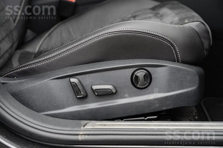 Black Volkswagen Passat B8 2022 in Riga, with an engine capacity of 2.00 L and mileage of 155 thousand km for 22900 €, photo 9 on AUTOMOTO.COM.LV