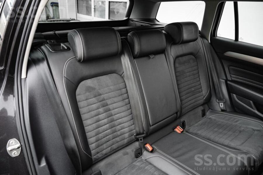Black Volkswagen Passat B8 2022 in Riga, with an engine capacity of 2.00 L and mileage of 155 thousand km for 22900 €, photo 12 on AUTOMOTO.COM.LV