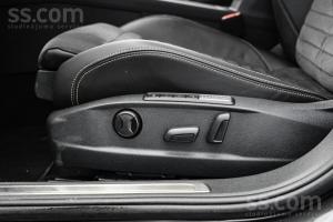 Black Volkswagen Passat B8 2022 in Riga, with an engine capacity of 2.00 L and mileage of 155 thousand km for 22900 €, photo 15 on AUTOMOTO.COM.LV
