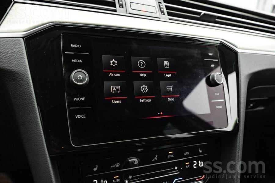 Black Volkswagen Passat B8 2022 in Riga, with an engine capacity of 2.00 L and mileage of 155 thousand km for 22900 €, photo 33 on AUTOMOTO.COM.LV