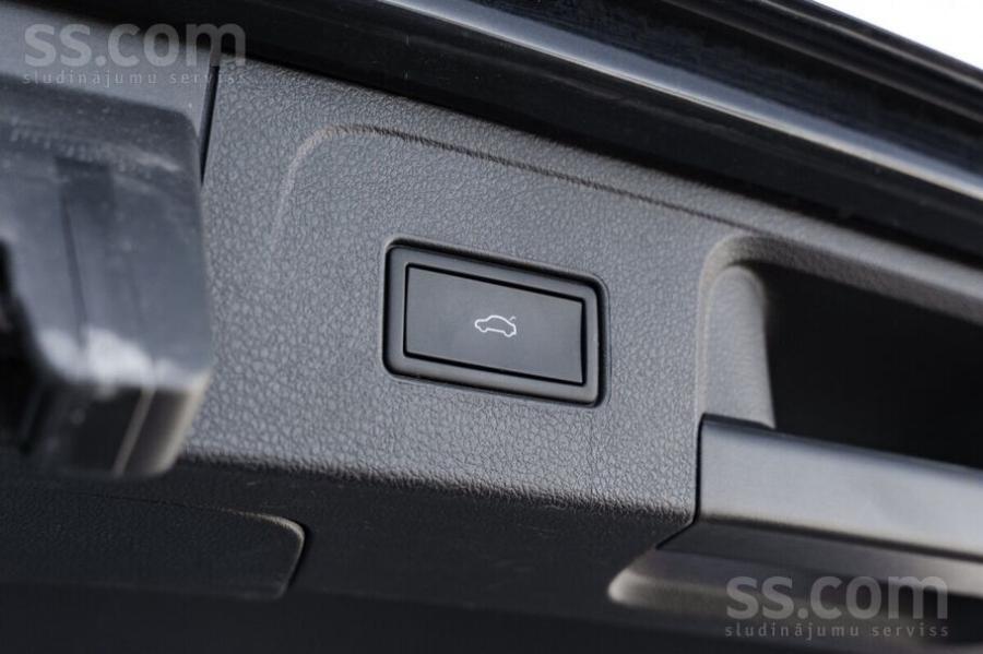 Melns Volkswagen Passat B8 2022 Rīga, ar dzinēja tilpumu 2.00 L un nobraukumu 118 tūkst. km par 23500 €, foto 12 vietnē AUTOMOTO.COM.LV