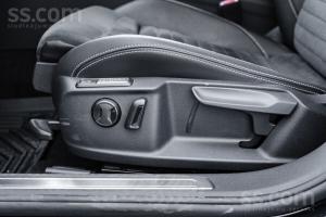 Melns Volkswagen Passat B8 2022 Rīga, ar dzinēja tilpumu 2.00 L un nobraukumu 118 tūkst. km par 23500 €, foto 16 vietnē AUTOMOTO.COM.LV