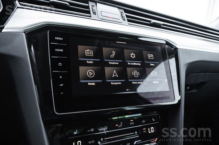 Melns Volkswagen Passat B8 2022 Rīga, ar dzinēja tilpumu 2.00 L un nobraukumu 118 tūkst. km par 23500 €, foto 26 vietnē AUTOMOTO.COM.LV