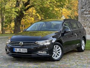 Melns Volkswagen Passat B8 2022 Jēkabpils, ar dzinēja tilpumu 2.00 L un nobraukumu 0 tūkst. km par 15900 €, foto 1 vietnē AUTOMOTO.COM.LV