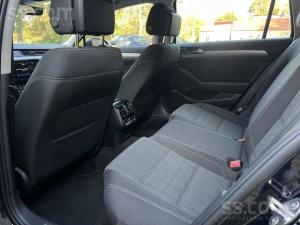 Melns Volkswagen Passat B8 2022 Jēkabpils, ar dzinēja tilpumu 2.00 L un nobraukumu 0 tūkst. km par 15900 €, foto 16 vietnē AUTOMOTO.COM.LV