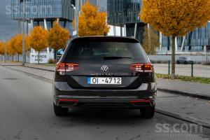Black Volkswagen Passat B8 2023 in Riga, with an engine capacity of 1.50 L and mileage of 94 thousand km for 20490 €, photo 6 on AUTOMOTO.COM.LV