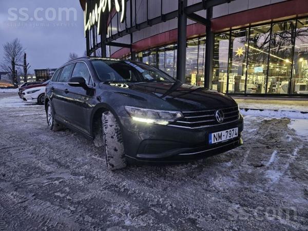 Black Volkswagen Passat B8 2023 in Riga, with an engine capacity of 1.50 L and mileage of 87 thousand km for 22990 €, photo 1 on AUTOMOTO.COM.LV