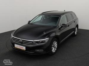 Black Volkswagen Passat B8 2023 in Vilnius, with an engine capacity of 2.00 L and mileage of 170 thousand km for 18599 €, photo  on AUTOMOTO.COM.LV