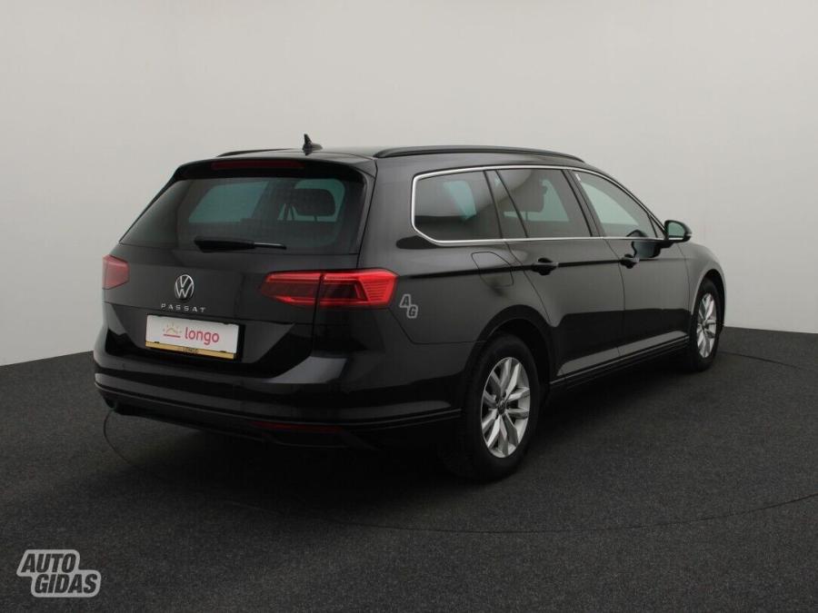 Black Volkswagen Passat B8 2023 in Vilnius, with an engine capacity of 2.00 L and mileage of 170 thousand km for 18599 €, photo 8 on AUTOMOTO.COM.LV