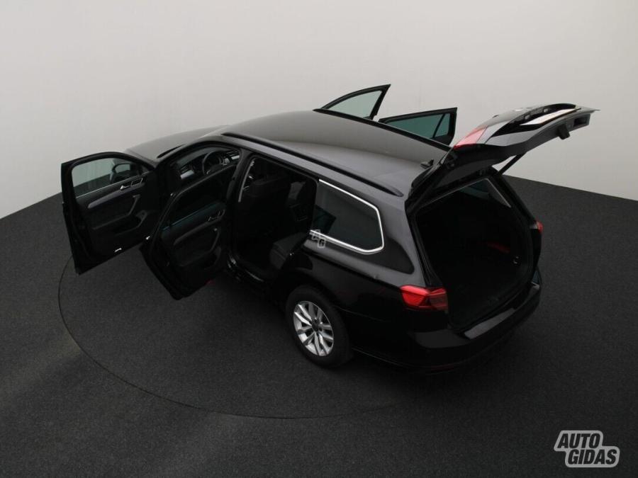 Black Volkswagen Passat B8 2023 in Vilnius, with an engine capacity of 2.00 L and mileage of 170 thousand km for 18599 €, photo 13 on AUTOMOTO.COM.LV