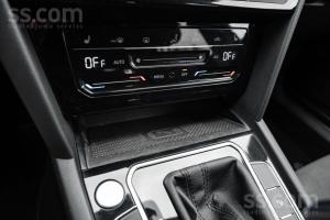 Melns Volkswagen Passat B8 2023 Rīga, ar dzinēja tilpumu 2.00 L un nobraukumu 136 tūkst. km par 23750 €, foto 26 vietnē AUTOMOTO.COM.LV